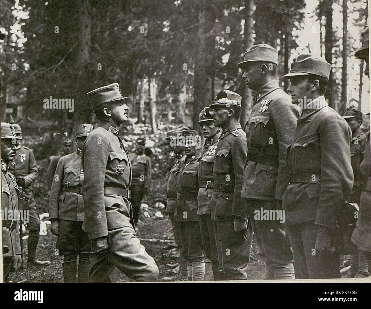 Besuch Sr.Majestät Kaiser Karl in Baitle Stock Photo - Alamy