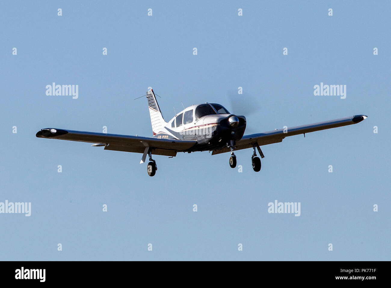 Retractable landing gear hi-res stock photography and images - Alamy