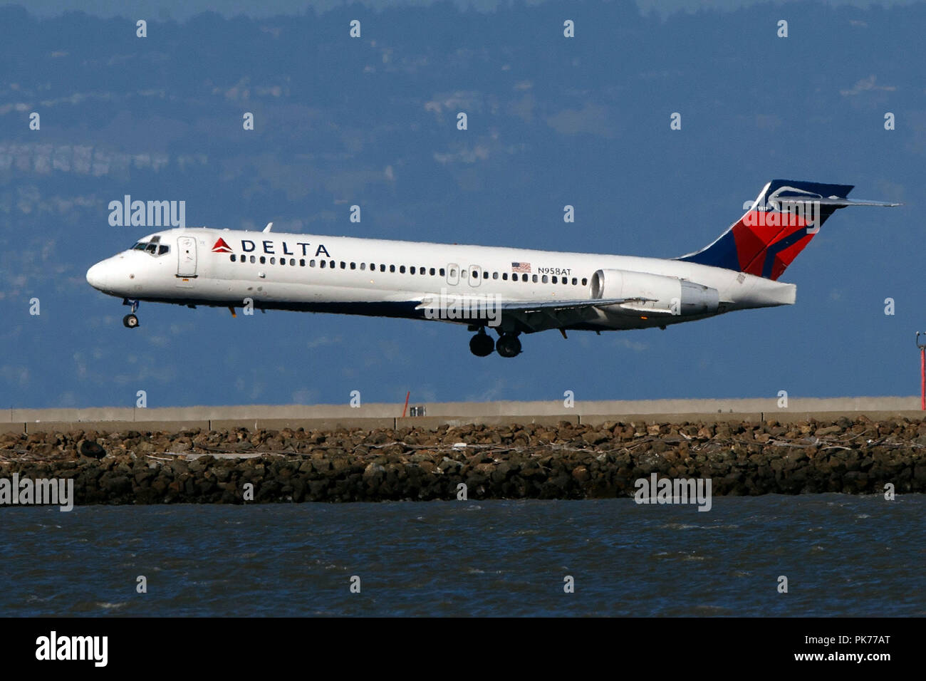 Boeing 717 High Resolution Stock Photography and Images - Alamy