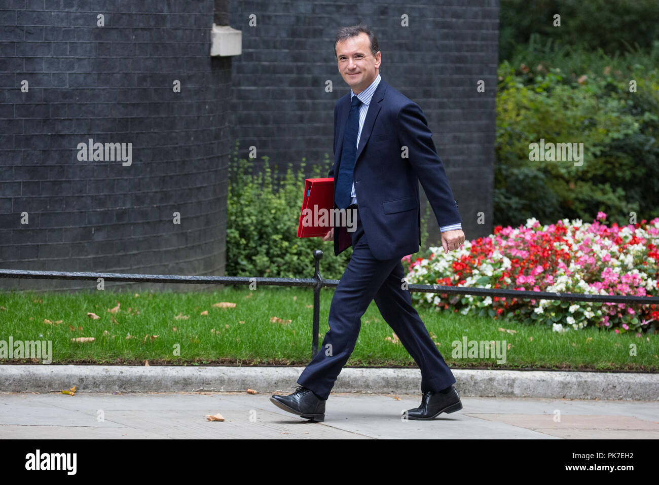 Alun cairns conservative mp hi-res stock photography and images - Alamy