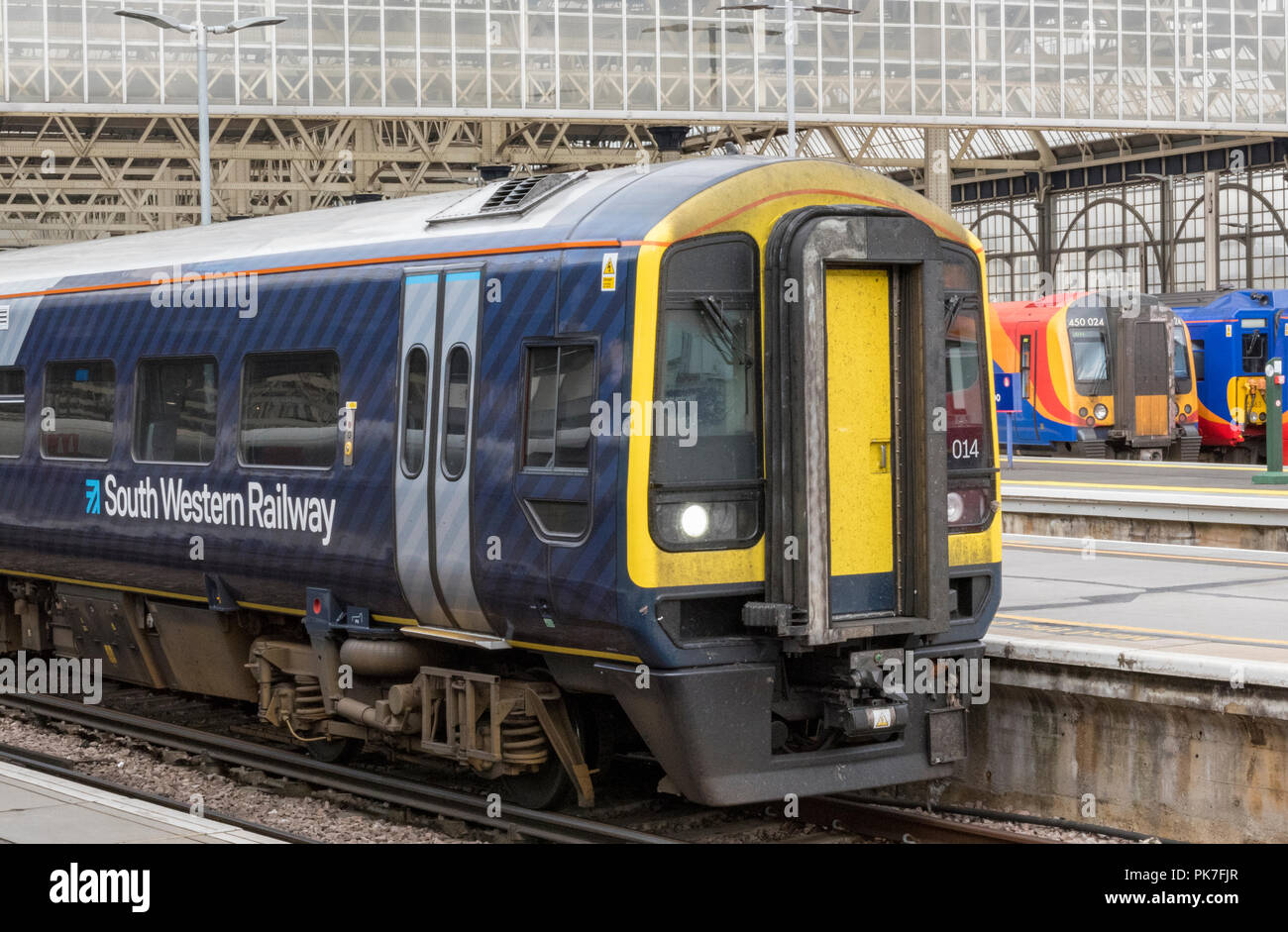 Railways guards hi-res stock photography and images - Alamy