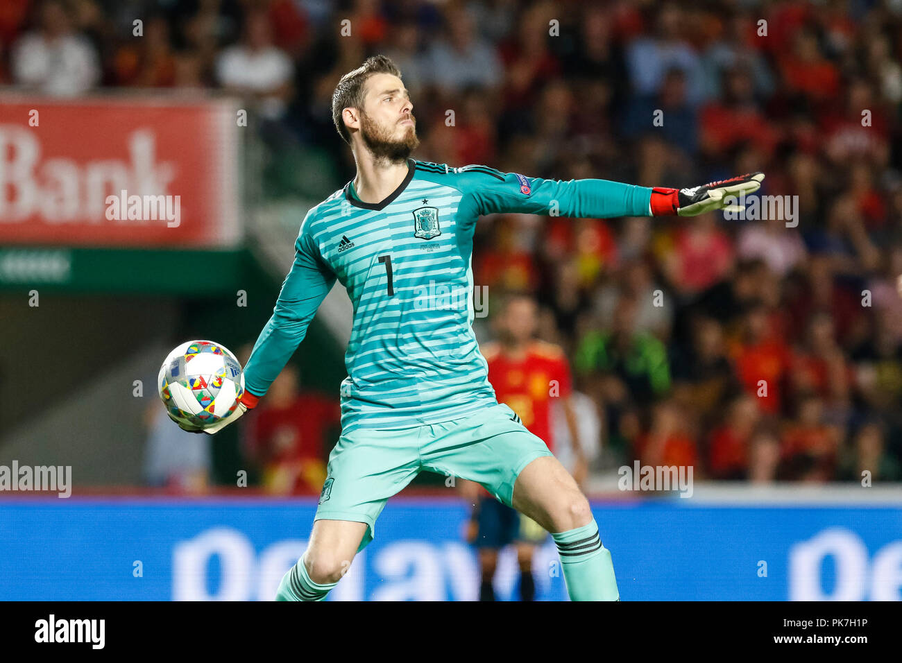 The spanish goalkeeper hi-res stock photography and images - Alamy
