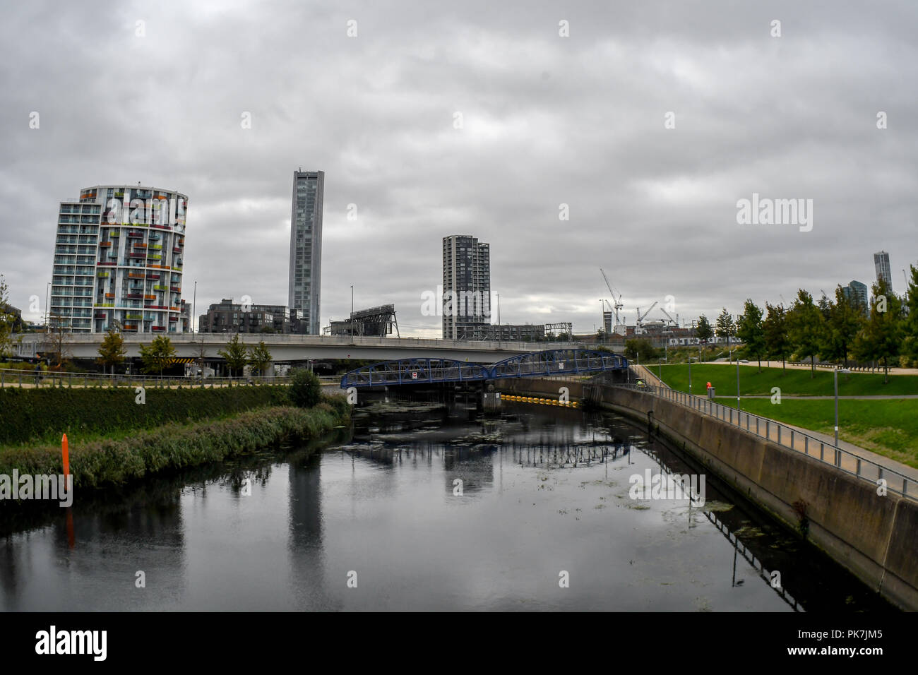 Stratford City changing regeneration architecture build for The Queen ...