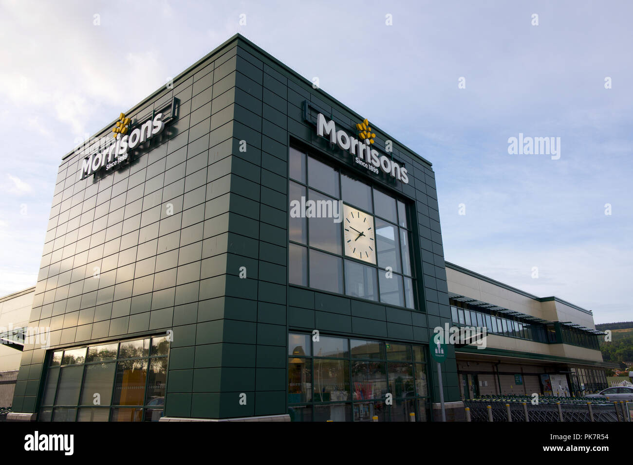 Morrisons supermarket exterior hi-res stock photography and images - Alamy