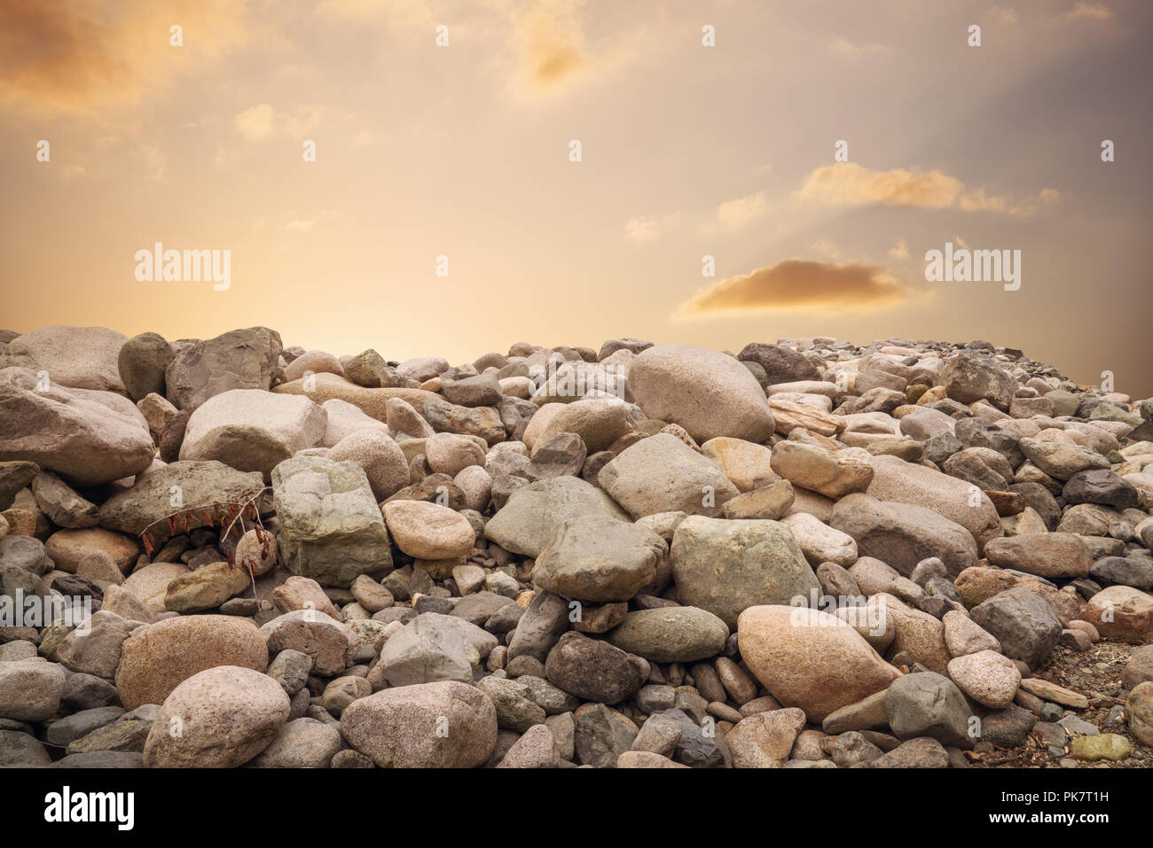 Big stones hi-res stock photography and images - Alamy