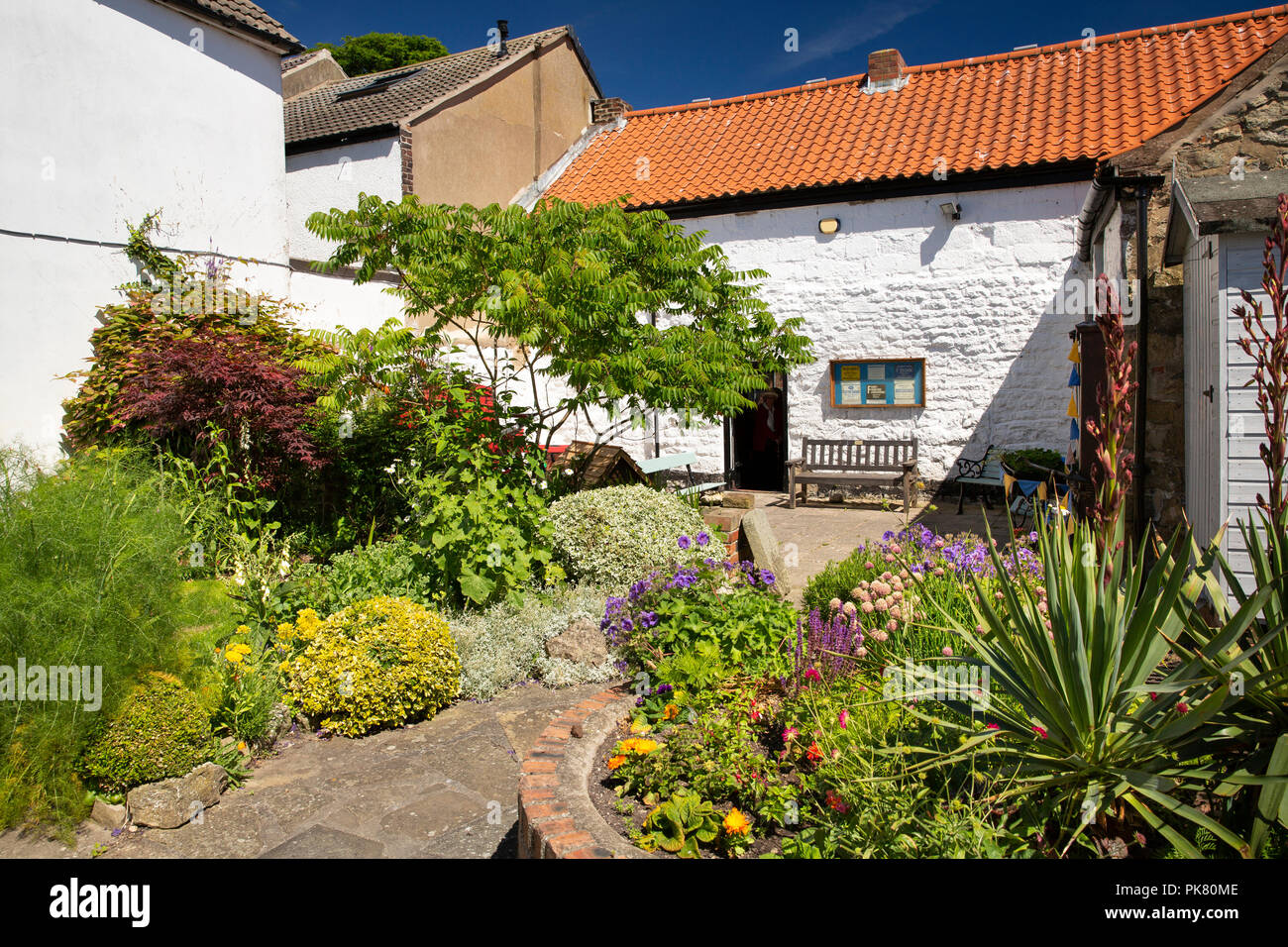 UK, England, Yorkshire, Filey, Queen Street, town museum yard and back ...