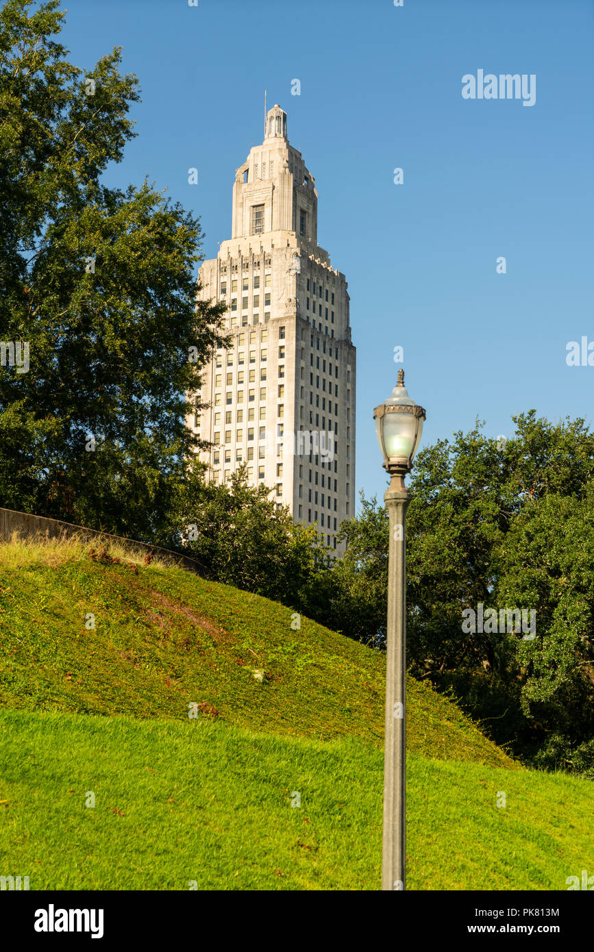 Louisiana monument hi-res stock photography and images - Alamy