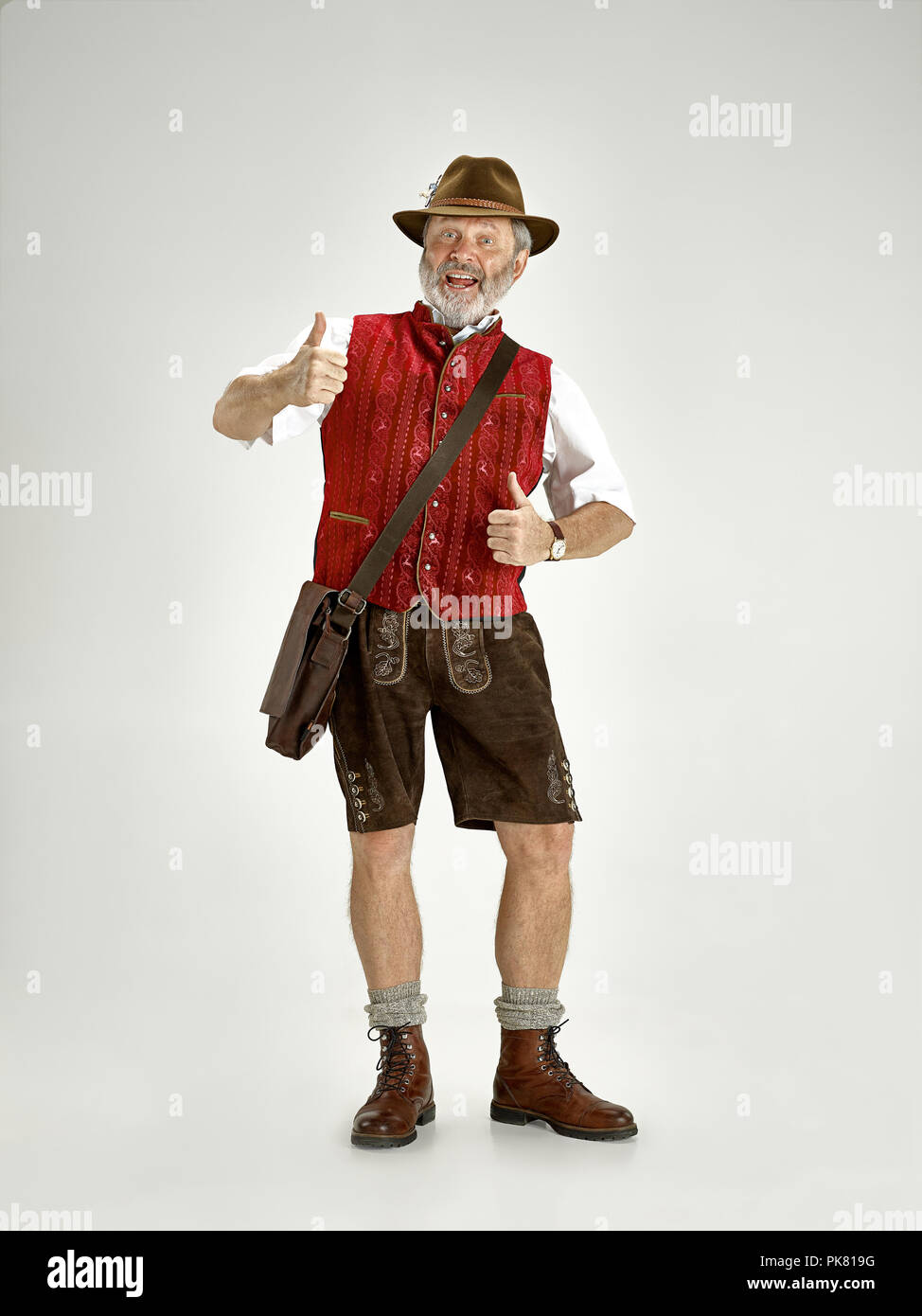 German wearing a full beard hi-res stock photography and images - Alamy