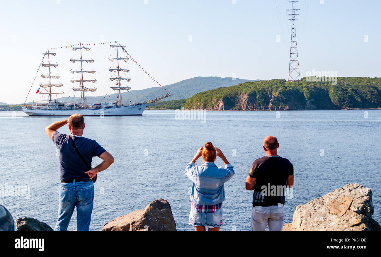 VLADIVOSTOK, RUSSIA - SEPTEMBER 11, 2018: The movement of sailing ship ...