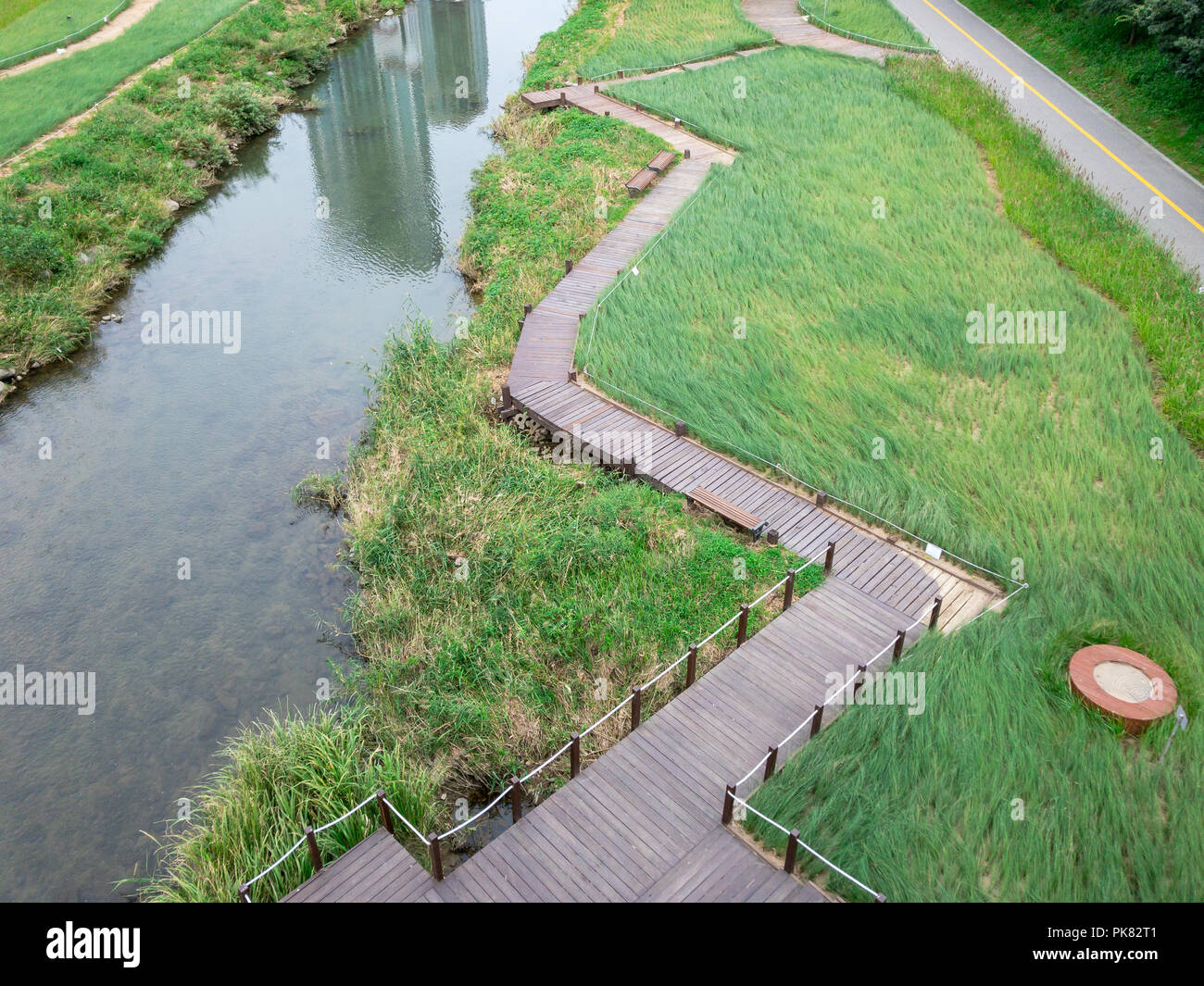 Landscape of Yangjae stream with zigzag shaped wooden trail, Seoul ...