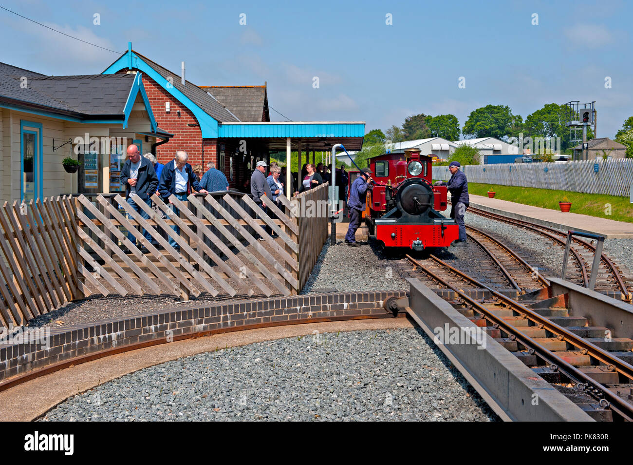 Minimum gauge park railway hi-res stock photography and images - Alamy