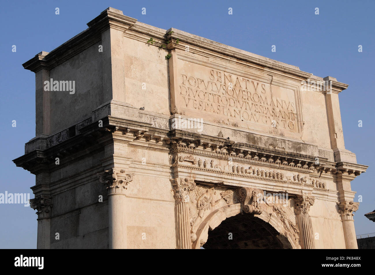 Porta romano hi-res stock photography and images - Alamy