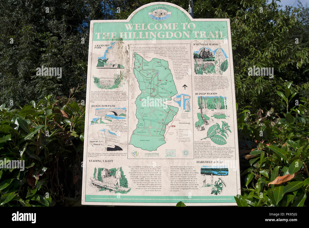 hillingdon trail welcome and information sign in cranford, middlesex ...
