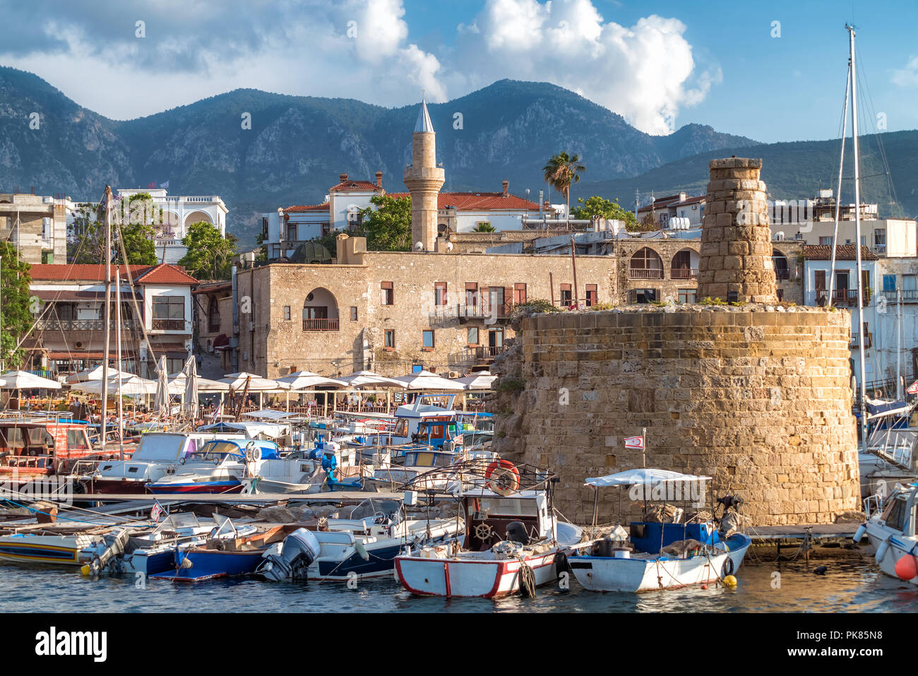 Chain tower hi-res stock photography and images - Alamy