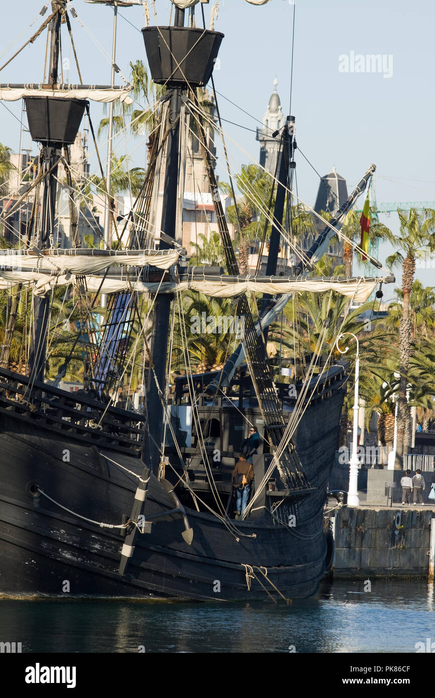 barcelona harbor in spain Stock Photo - Alamy