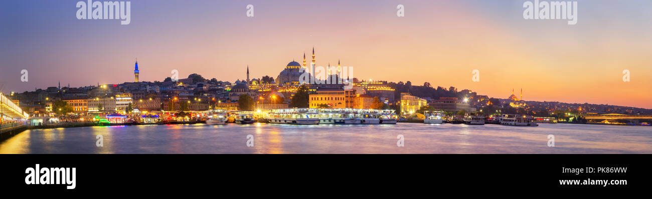 Istanbul skyline sunset hi-res stock photography and images - Alamy