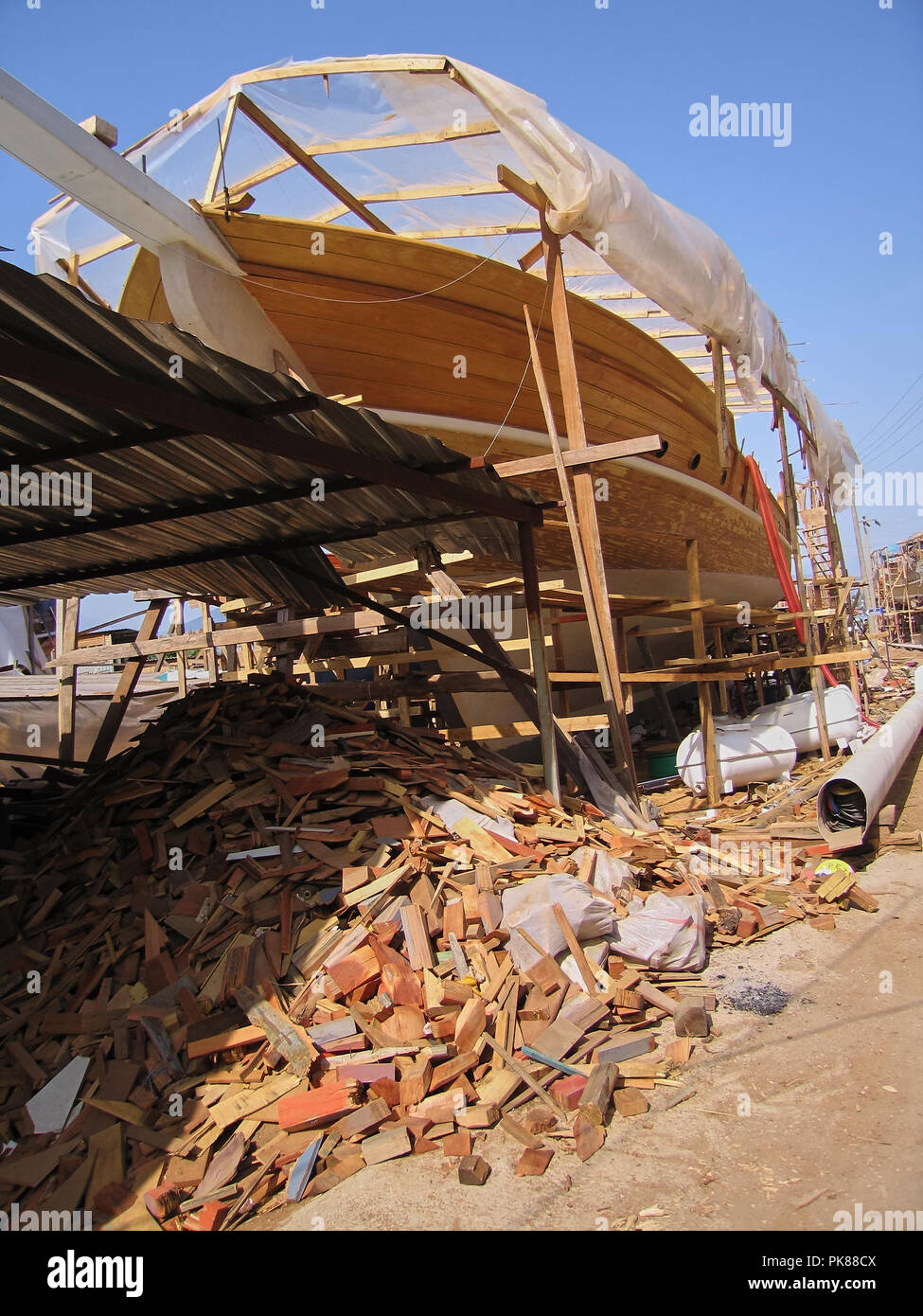 Ship construction yard hi-res stock photography and images - Alamy