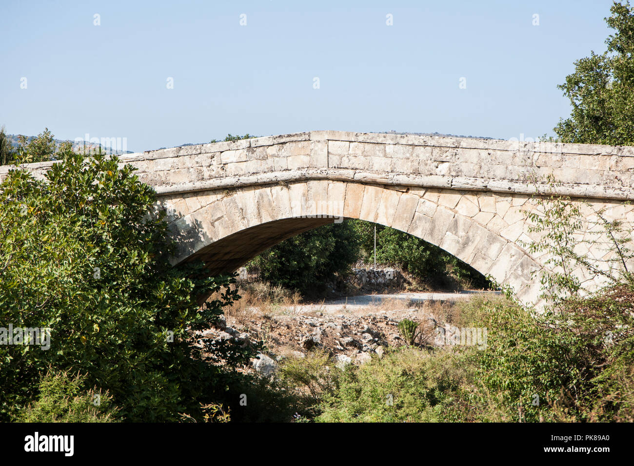 Roman bridge crete greece hi-res stock photography and images - Alamy