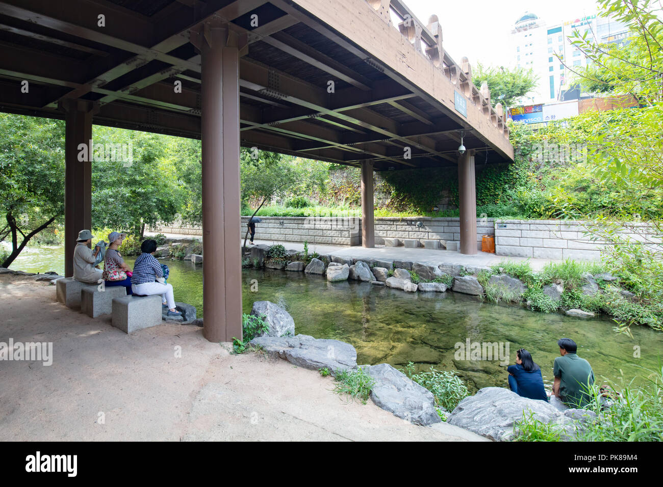 Cheonggyecheon River in Seoul Stock Photo - Alamy