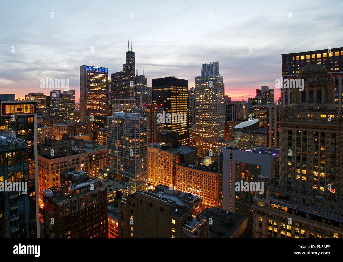 A general view of the Chicago skyline at sunset seen from the Carbon ...