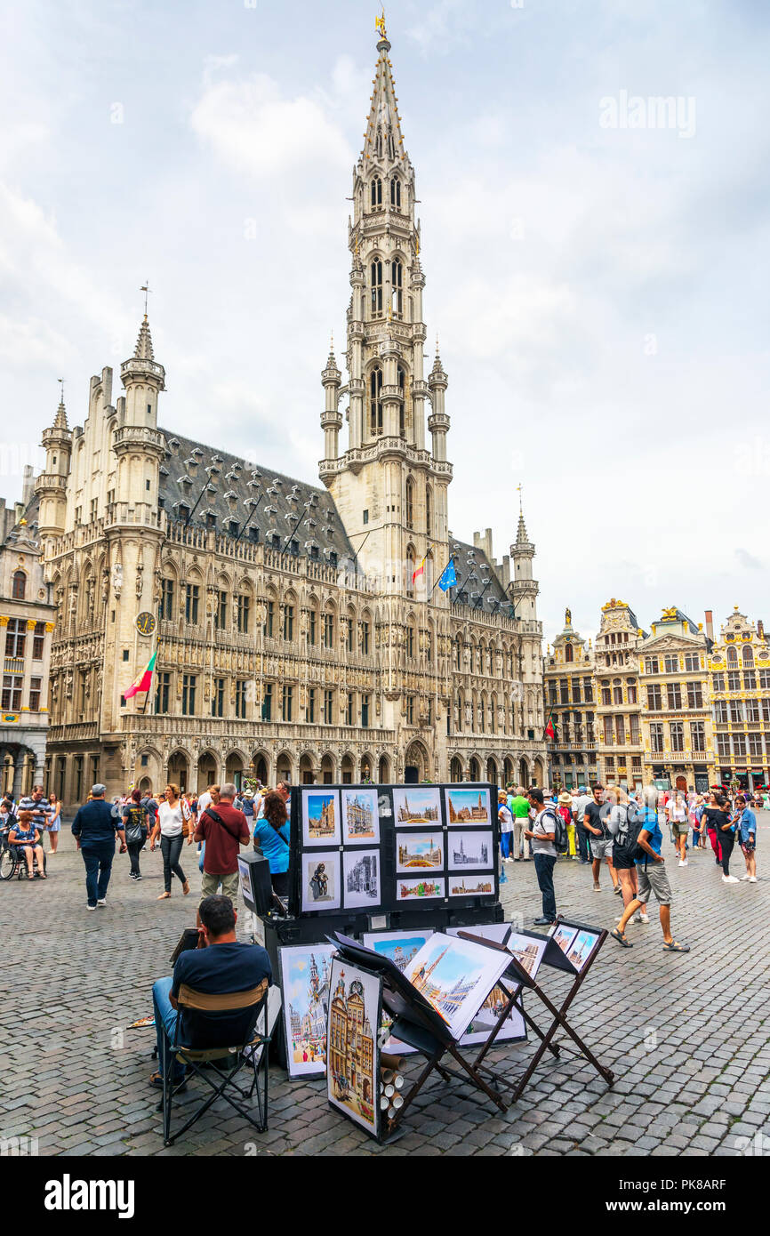 15th century architecture in Grand Place, Brussels, a UNESCO World ... 15th century architecture in Grand Place, Brussels, a UNESCO World ...