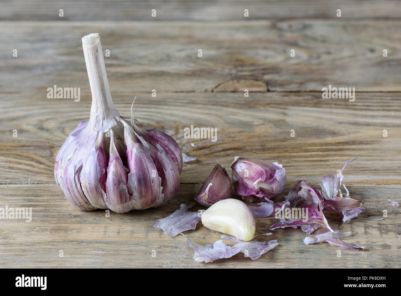 Cleaning cloves hi-res stock photography and images - Alamy