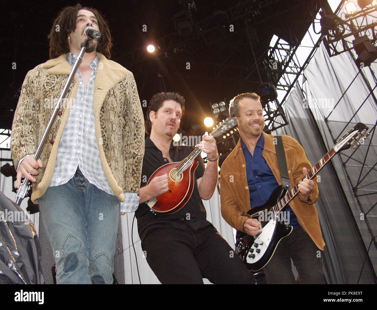 Adam Duritz, David Immergluck, and David Bryson of Counting Crows ...