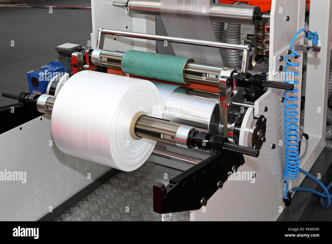 Printing machine packing machine hi-res stock photography and images ...