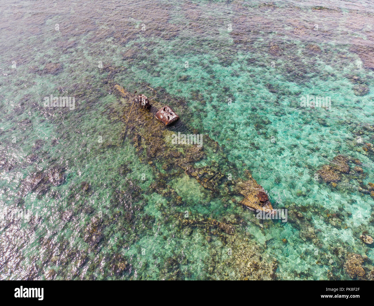 Sunken ship on coral reef hi-res stock photography and images - Alamy