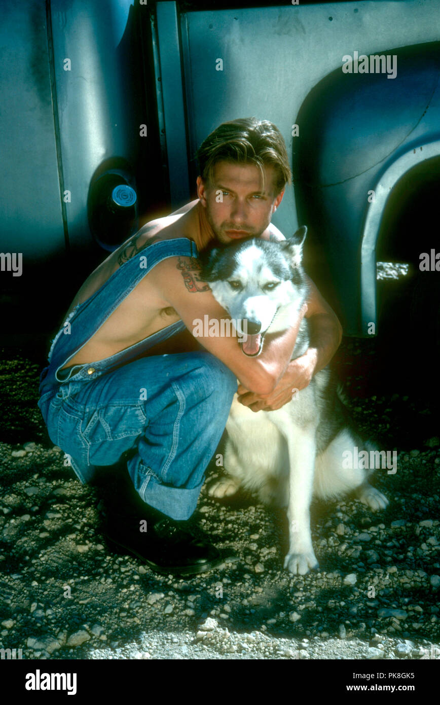 TUCSON, ARIZONA - SEPTEMBER 24: (EXCLUSIVE) Actor Stephen Baldwin poses ...