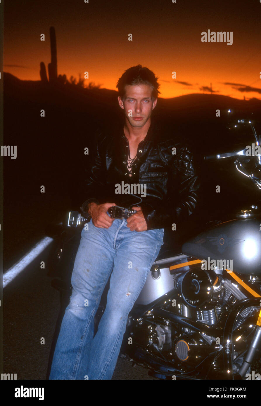 TUCSON, ARIZONA - SEPTEMBER 24: (EXCLUSIVE) Actor Stephen Baldwin poses ...