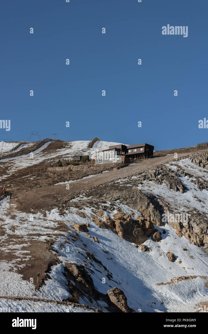 Andes mountains close santiago hi-res stock photography and images - Alamy