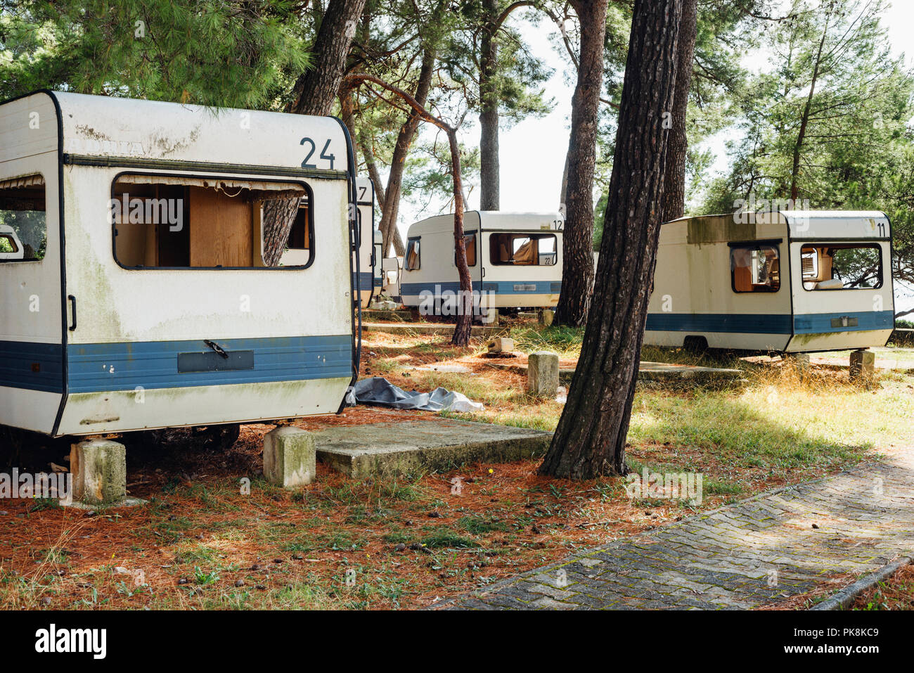 Campsite campground hi-res stock photography and images - Alamy