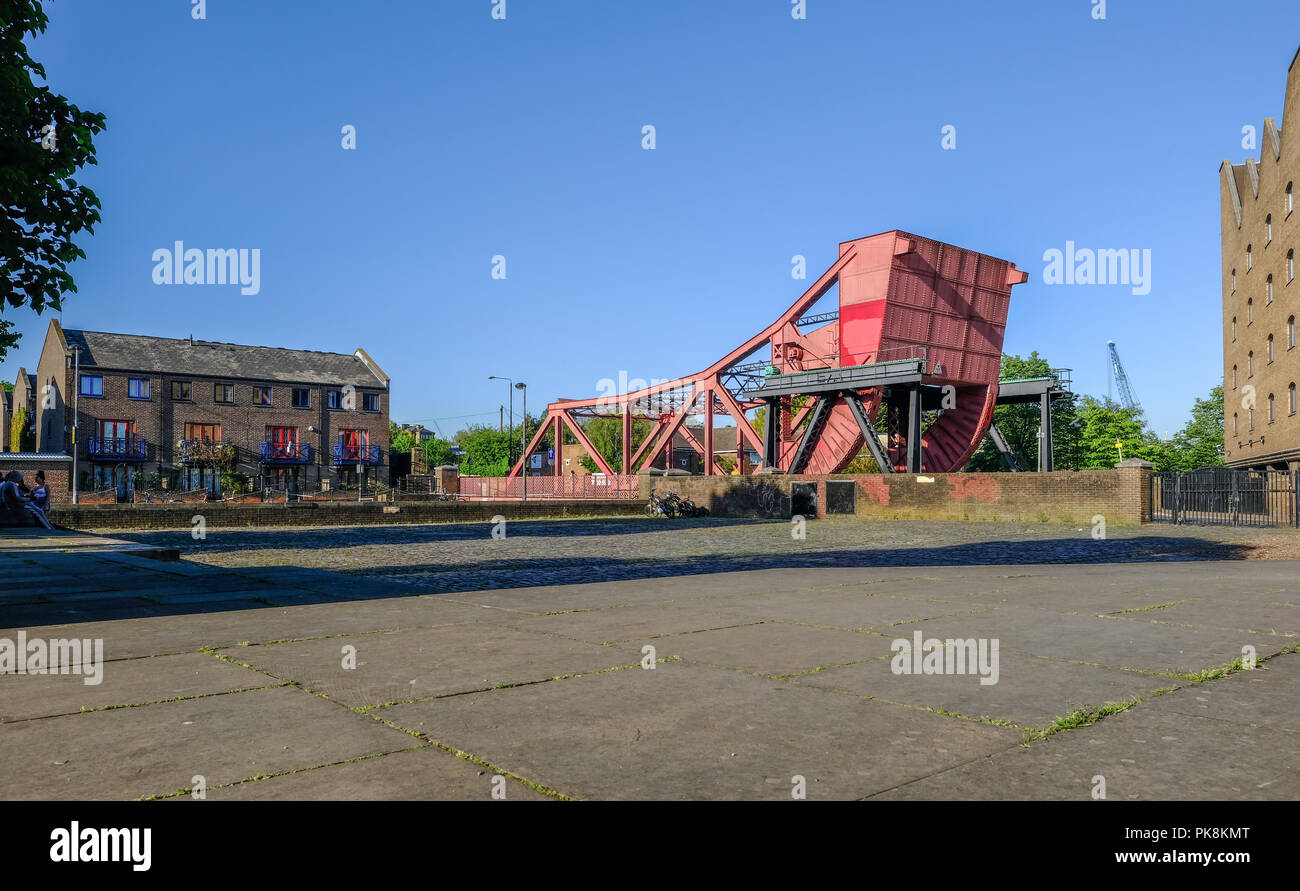 Shadwell houses hi-res stock photography and images - Alamy