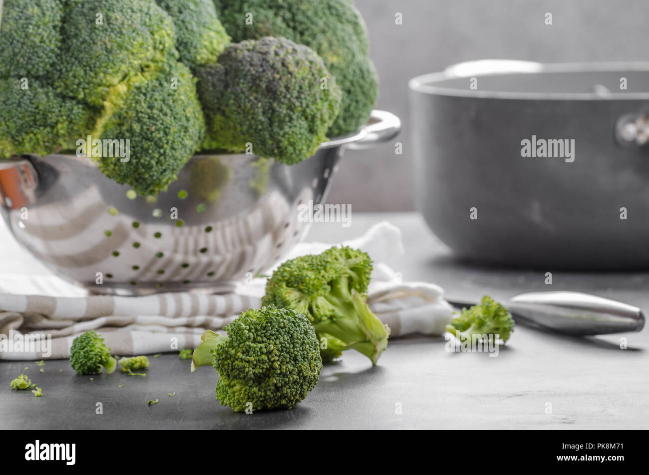 Broccoli vegetable raw picture, food photography, food styling Stock ...
