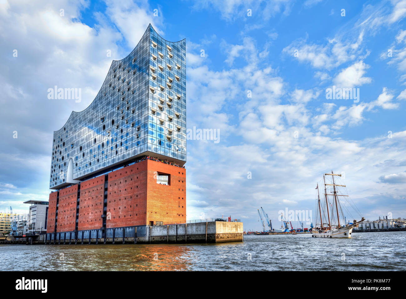 Elbe Philharmonic Hall Elbphilharmonie in Hamburg, Germany Stock Photo ...