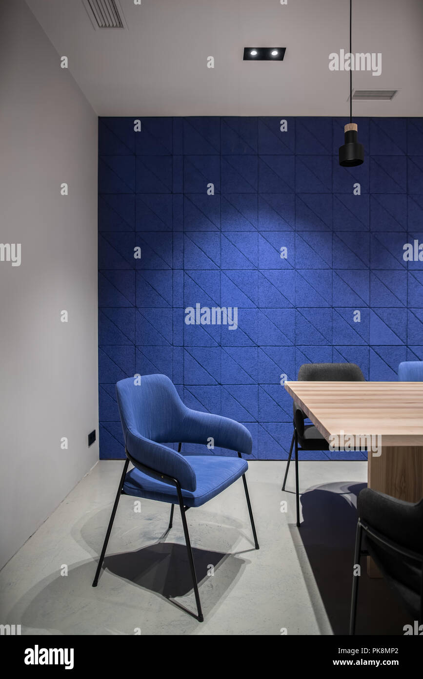 Hub room hi-res stock photography and images - Alamy