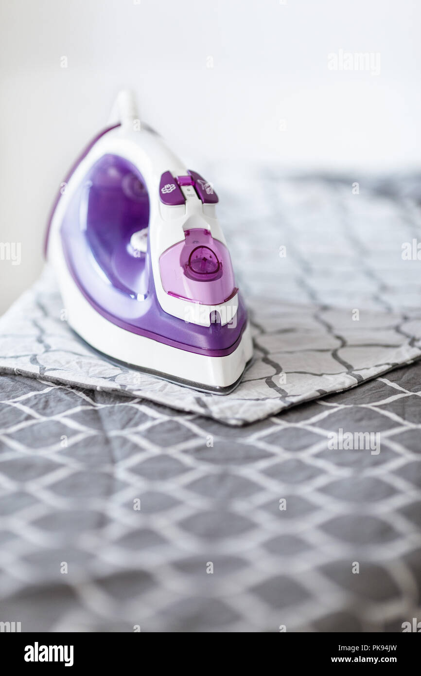 Best Iron For Ironing Bed Linen at Jaclyn Glenn blog