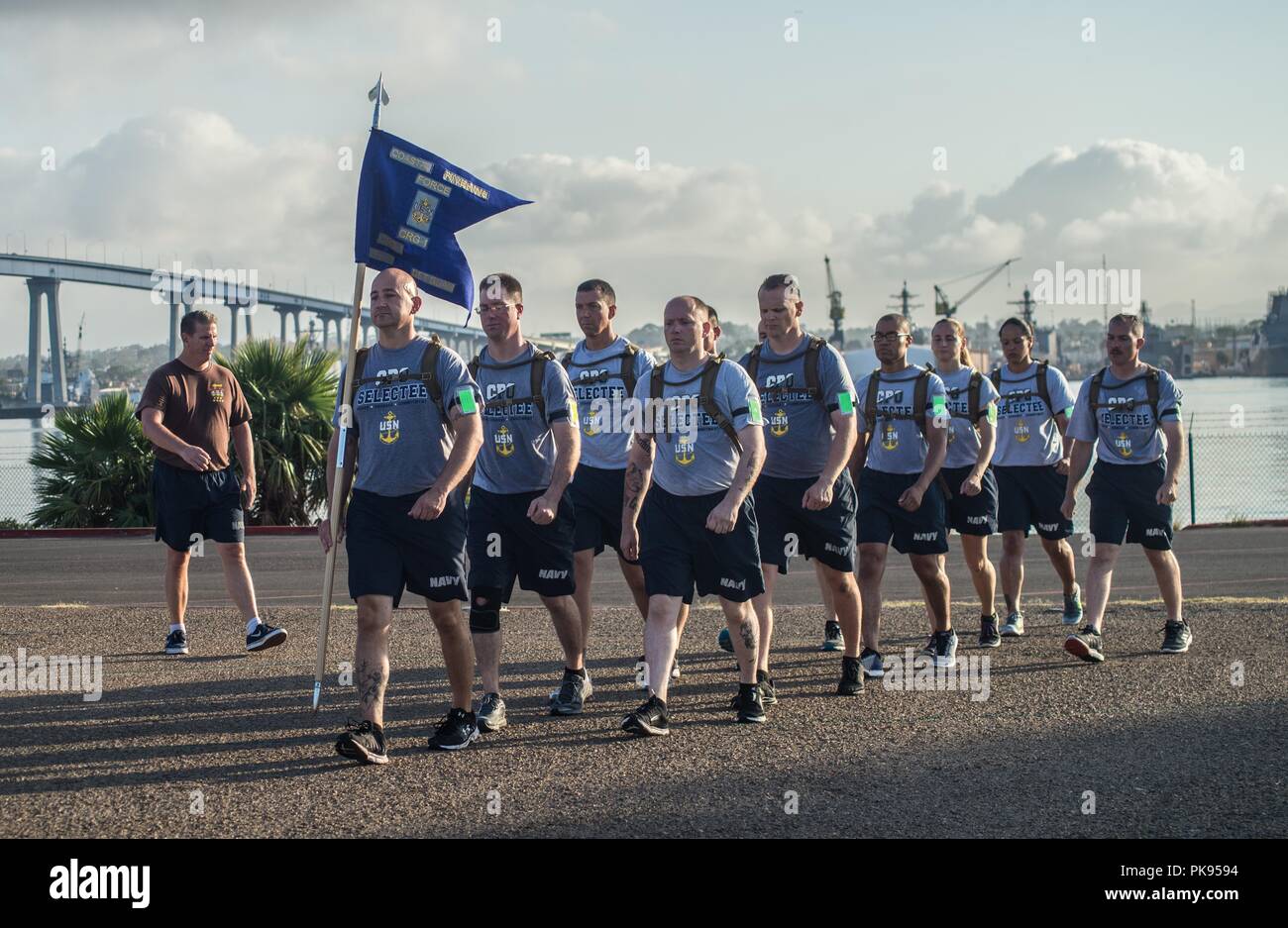Us navy chief petty officer hi-res stock photography and images - Alamy