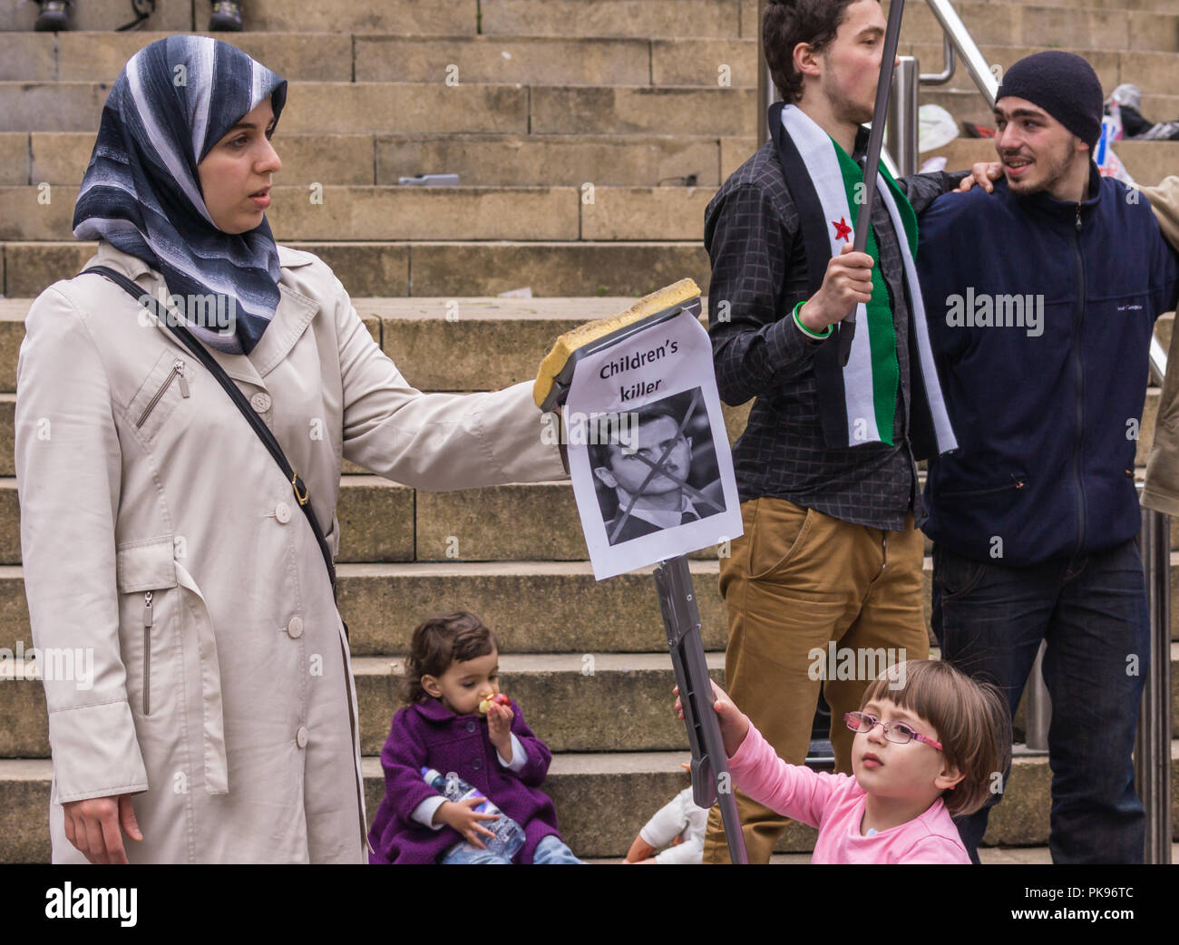 Bashar al assad poster hi-res stock photography and images - Alamy