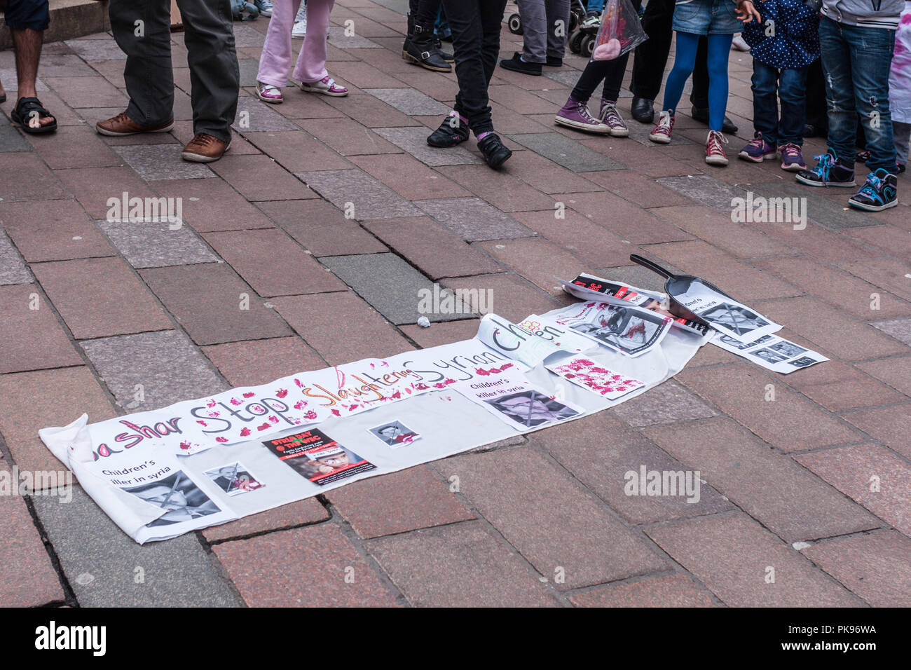 Bashar al assad poster hi-res stock photography and images - Alamy