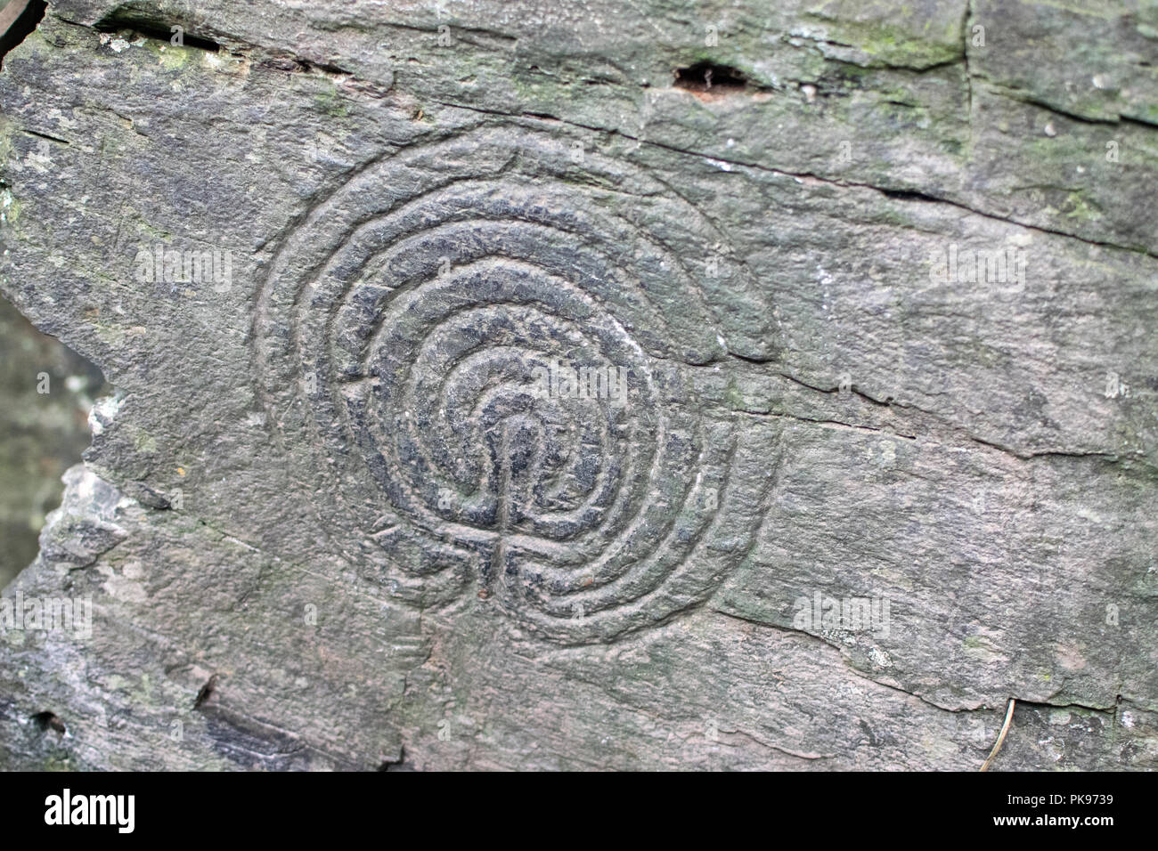 Labyrinth carving hi-res stock photography and images - Alamy