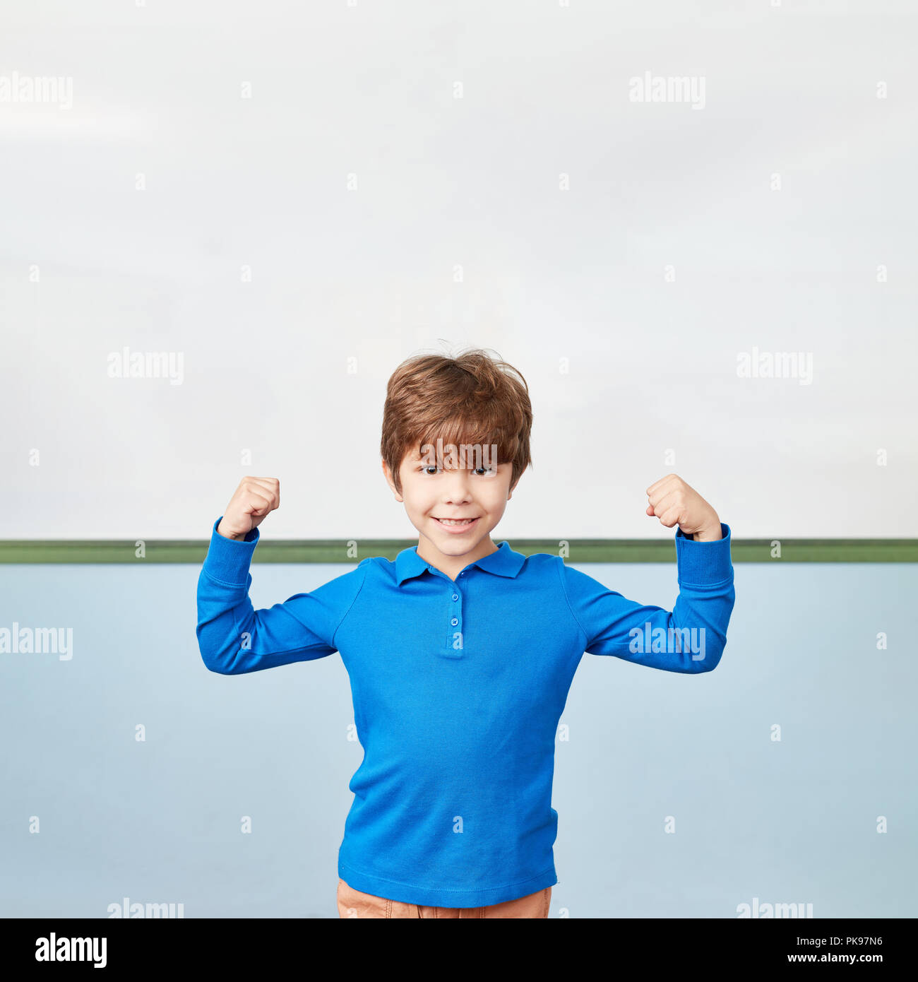 Winner pose hi-res stock photography and images - Alamy