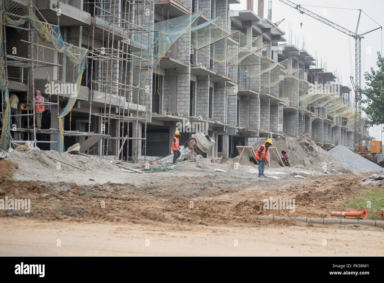 View of an urban construction site of a building Stock Photo - Alamy
