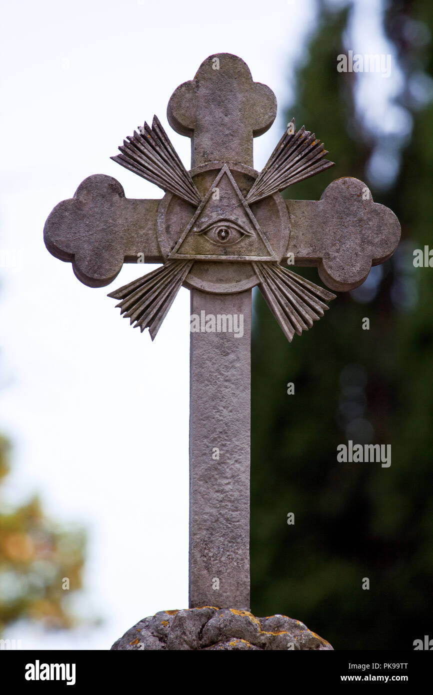 Masonic grave hi-res stock photography and images - Alamy