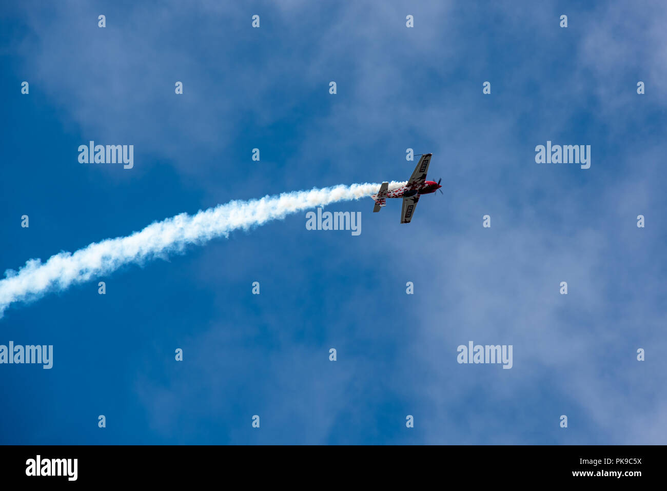 Extra aerobatic aircraft hi-res stock photography and images - Alamy