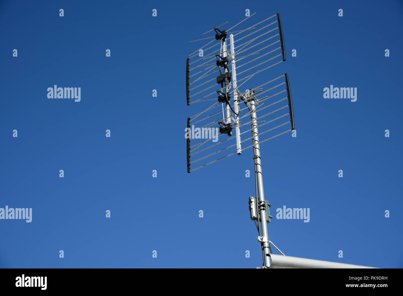 T v sky hi-res stock photography and images - Alamy