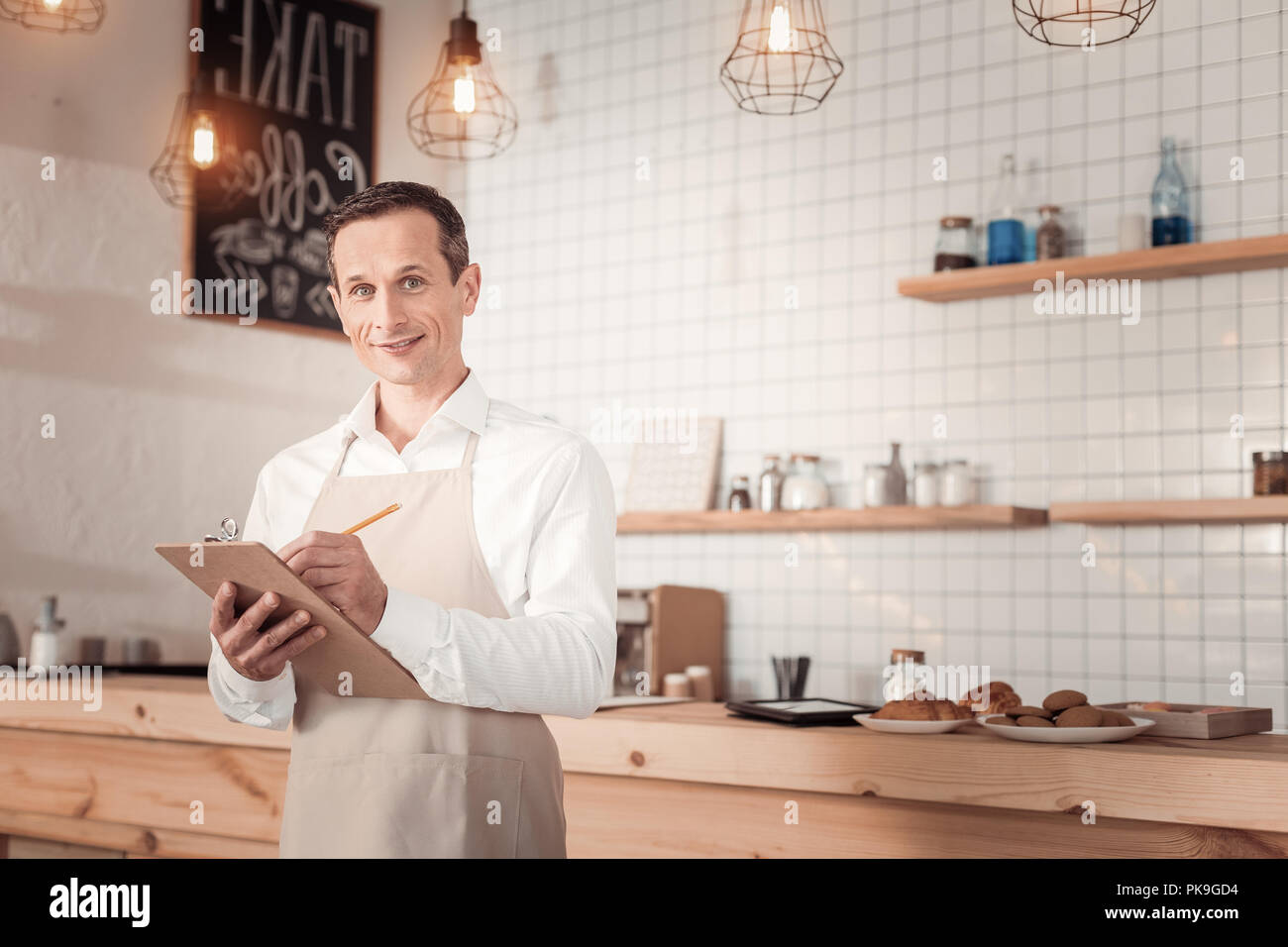 Entrepreneur money hi-res stock photography and images - Alamy