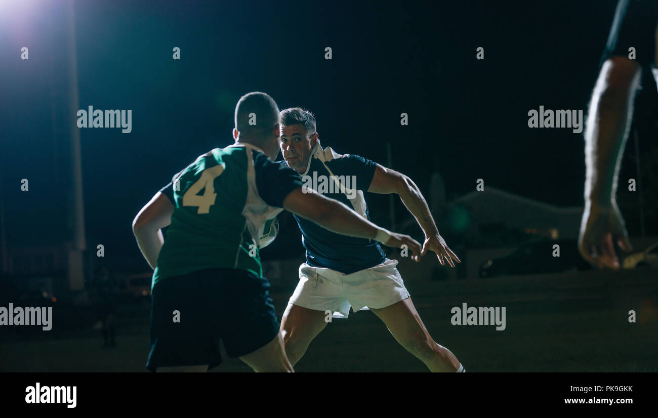 Rugby players tackling hi-res stock photography and images - Alamy