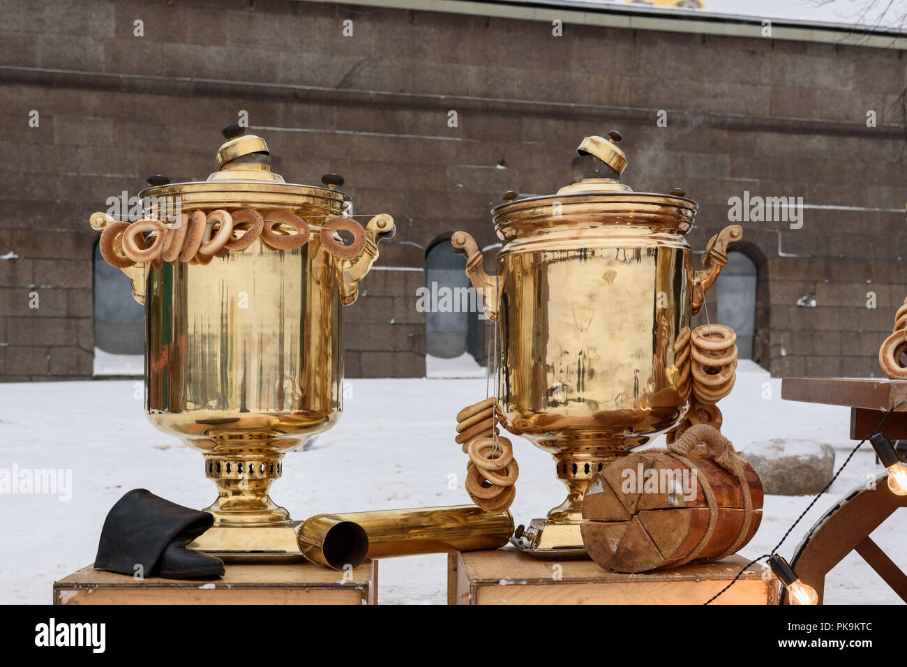 Russian samovars with tea and bagels on the street in winter Stock ...